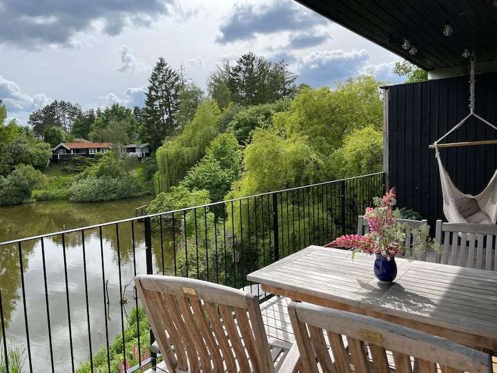 Unikt Sommerhus Med Udsigt Til Sø Og Tæt På Strand - Denmark