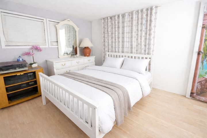 Tiny But Cozy Manufactured Home At Tampa - Tampa, FL