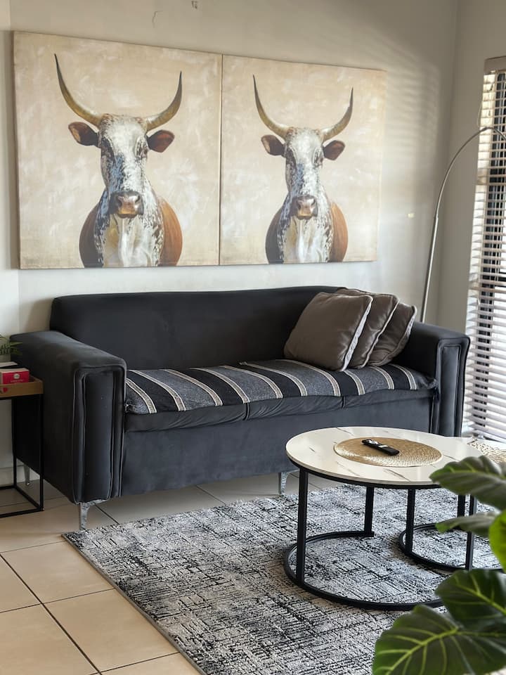 Modern,warm And Cozy One Bedroom Apartment - Randburg
