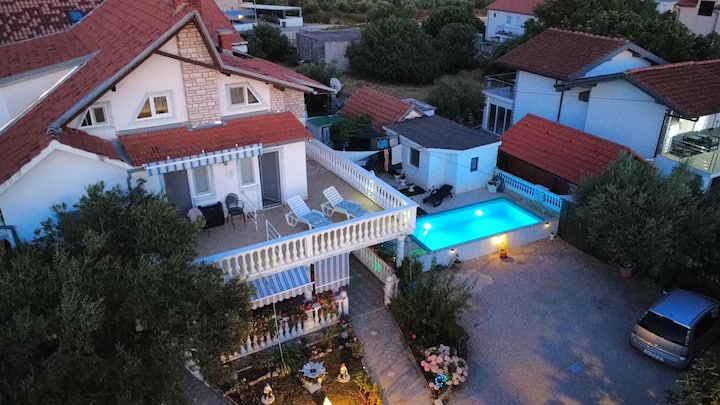 Prelijep L1 Apartman  Sa Bazenom ... - Vodice