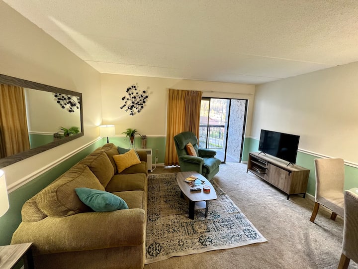 Weekend Getaway! - Gatlinburg, TN
