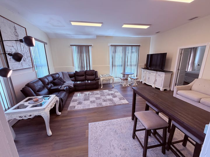 Condo Near Space X Rocket Launche Ksc Spacex Tours - Titusville, FL