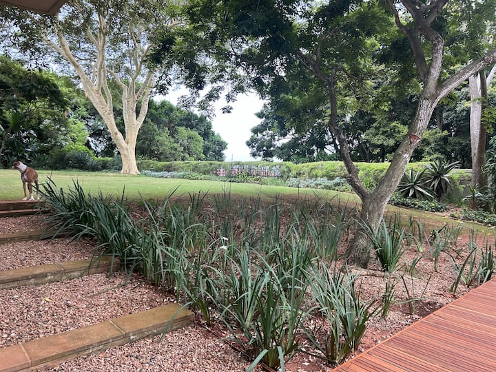 Top Spot On Mentone - Durban