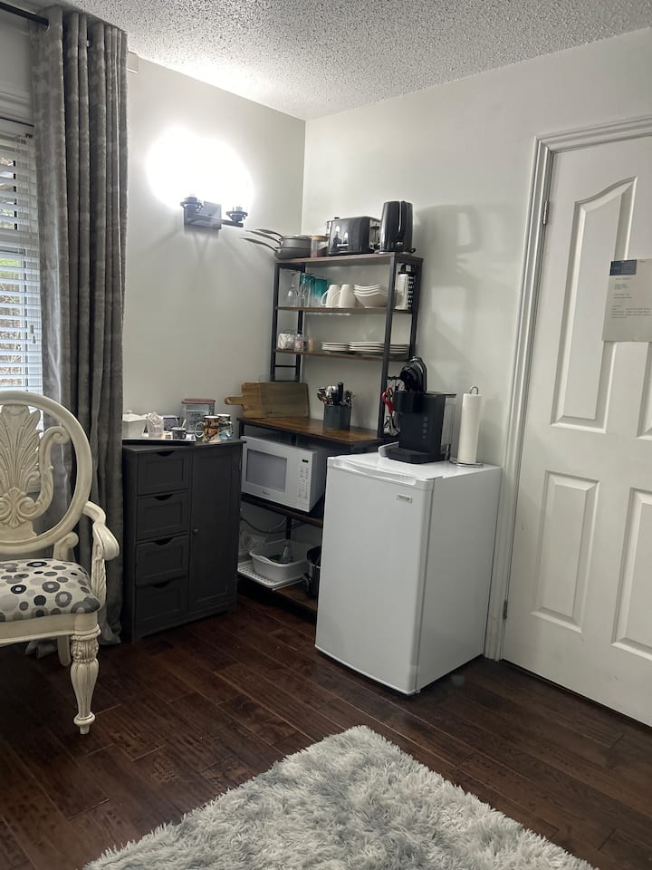 Inviting Room -Waterfront Access! - Huntsville