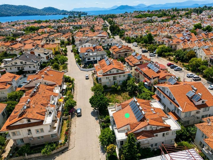 Fethiye Merkezde Lüks Konum Daire 2+1-4 Kişilik - Fethiye