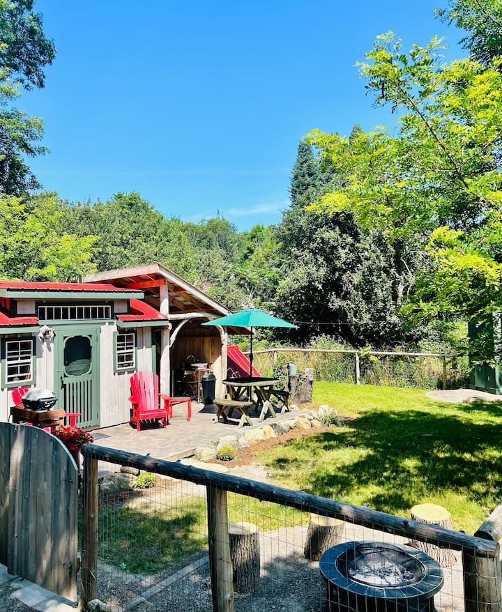 Stonegrove Sleeping Cabin - Wiarton