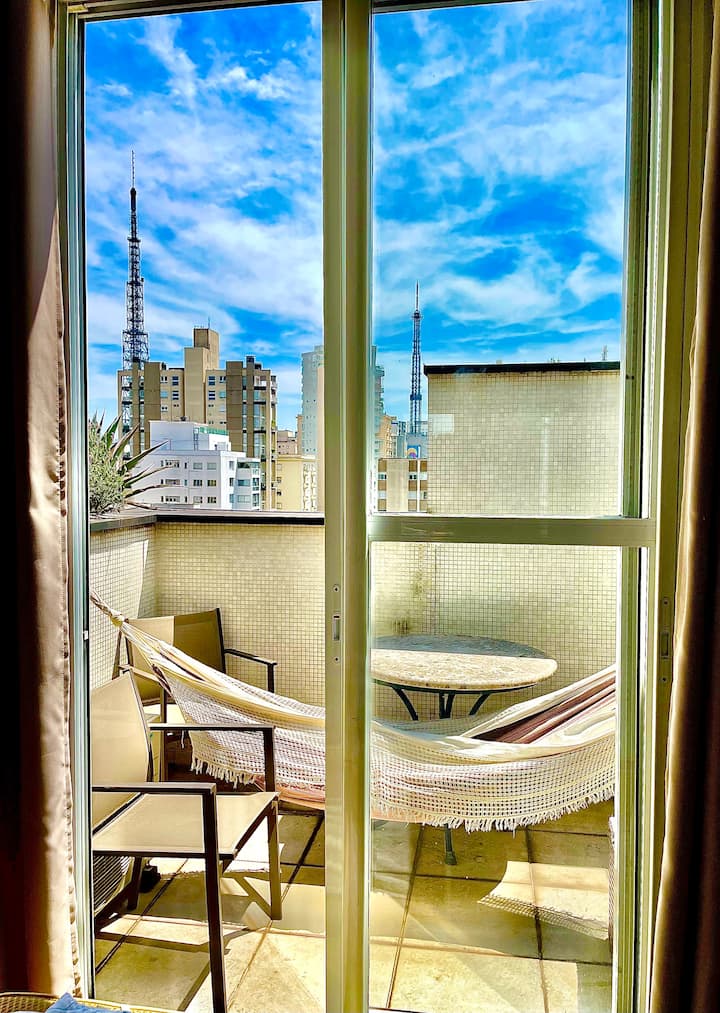 Cobertura Duplex/metrô /Arrumação Diária/ Garagem - São Paulo