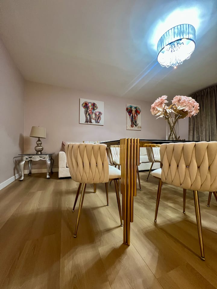 Beautifully Remodeled 4 Bedroom Home! - Lancaster, CA