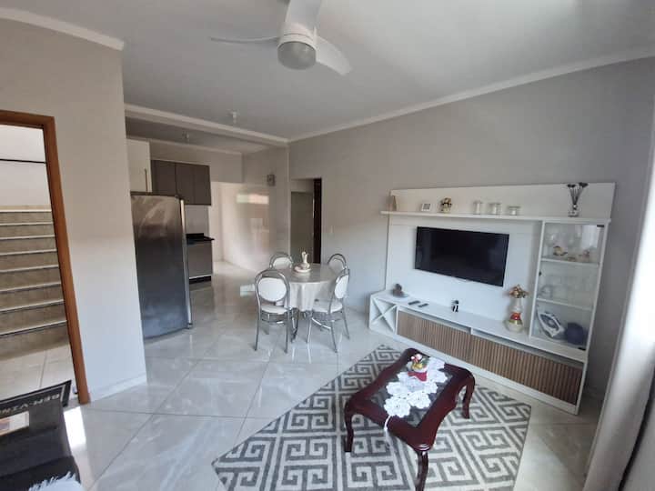 Apto P/ 12 Pessoas 3 Quartos E Vaga. Pet Friendly - Poços de Caldas