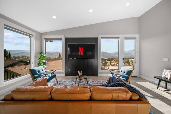 The Ski View - Wenatchee, WA