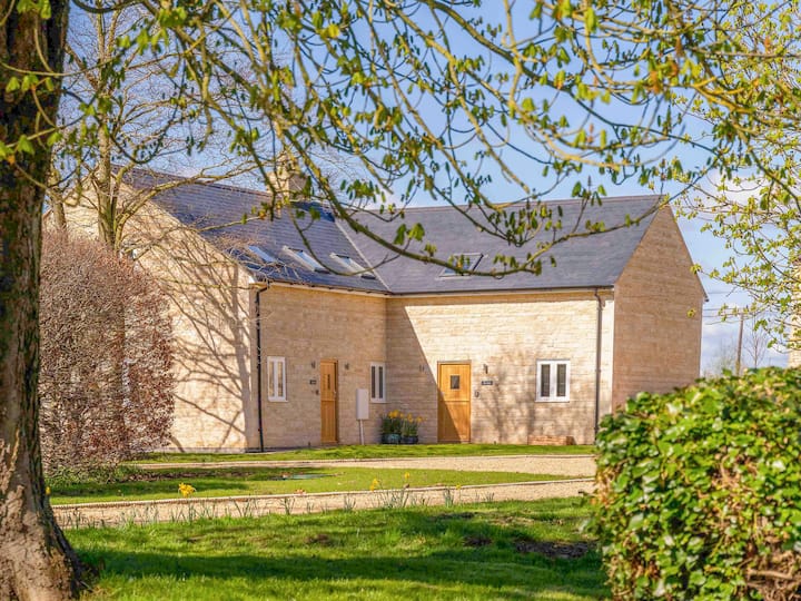 The Roost - Uk34813 - Bourne