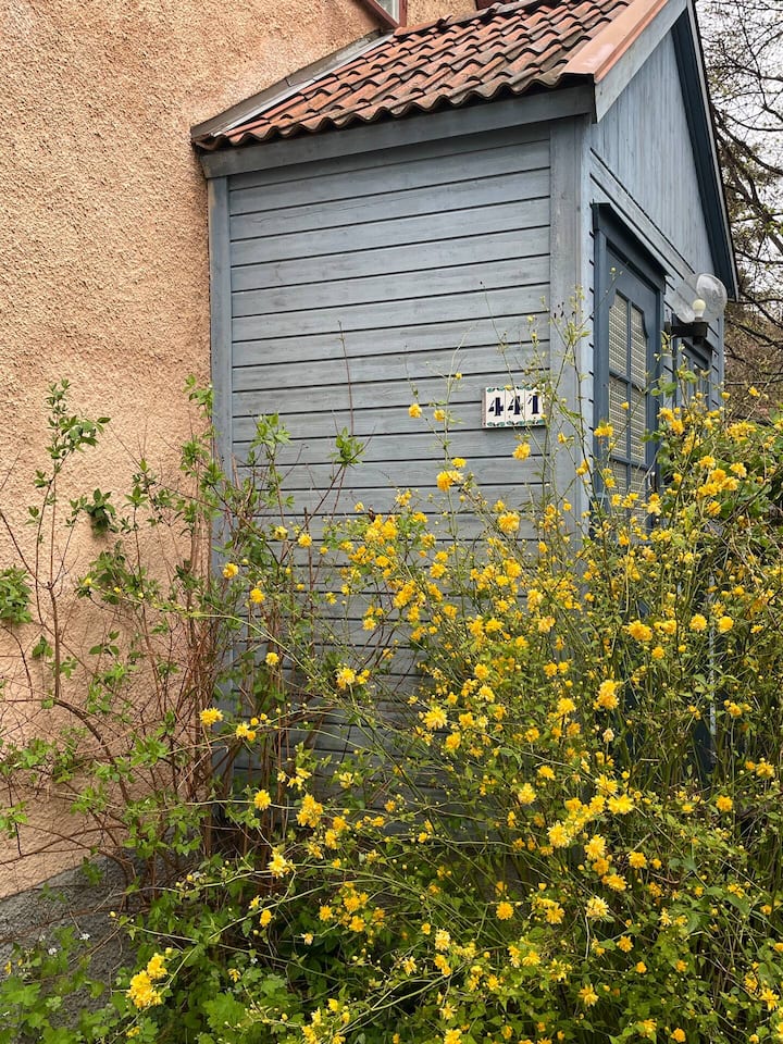 3br Family Home | Garden, Parking & City Access - Stockholm