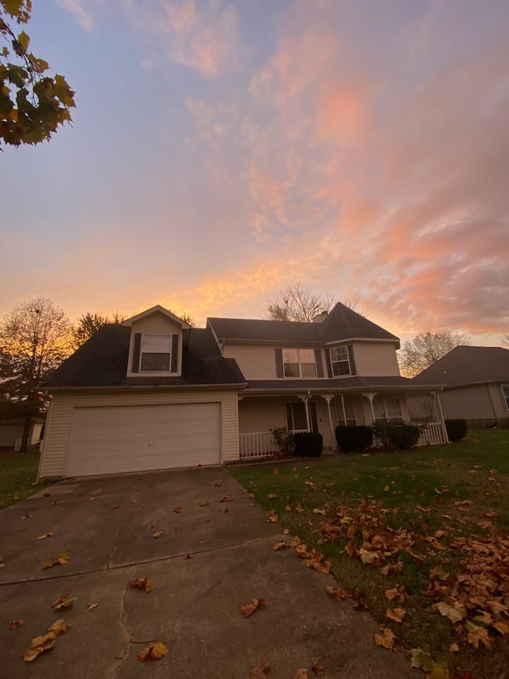 Beautiful Home - 5 Min To Gm - Columbia, TN