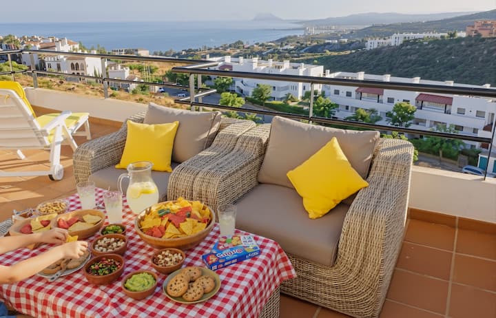 Blue Ark: Villa Vue Mer Unique Gibraltar + Piscine - Sotogrande