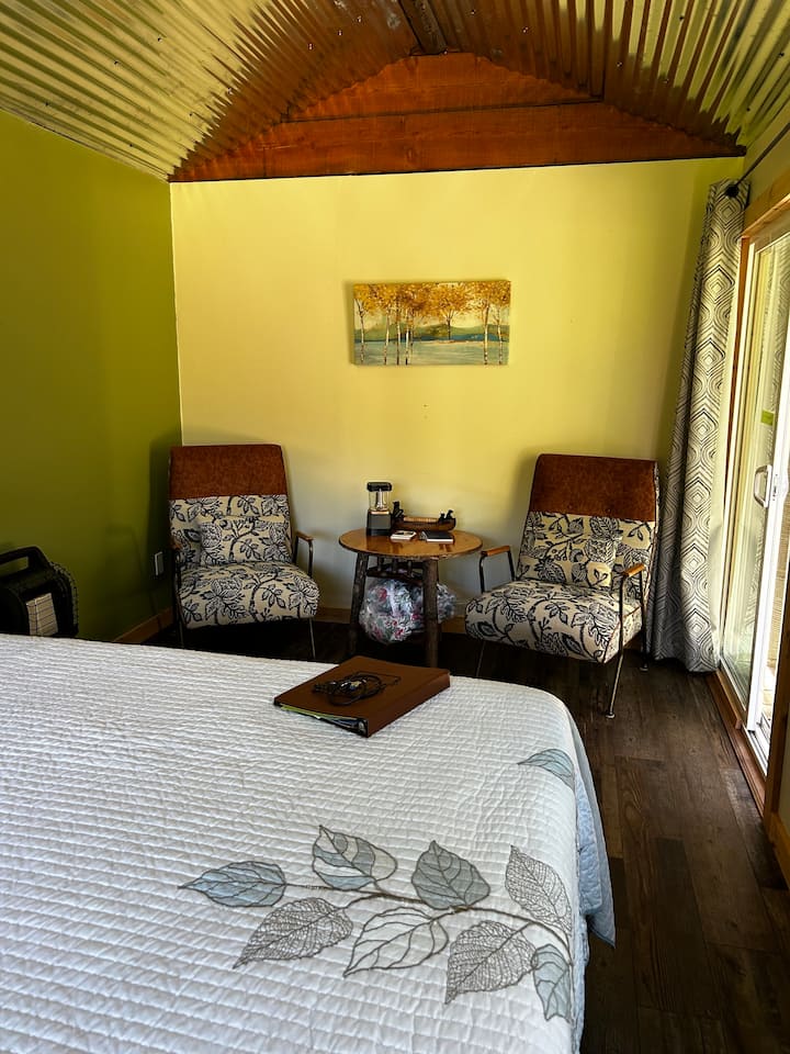 Knappin Haus At Dew Valley Ranch Nature Retreat - Bandon, OR