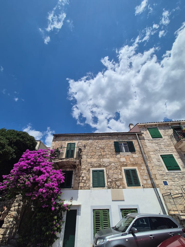 18th Century Apartment In The Centre Of Brela - Baška Voda