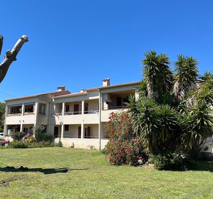 Superbe Appartementt3 Avec Parking Privatif - Bormes-les-Mimosas