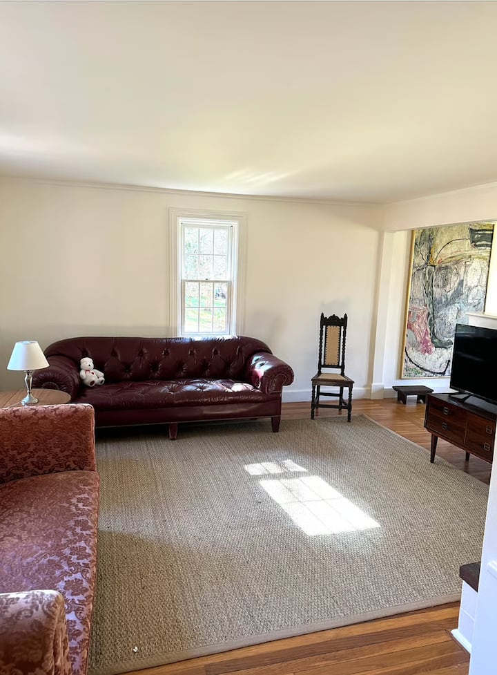 Eclectic Woodland Getaway - 伯克利