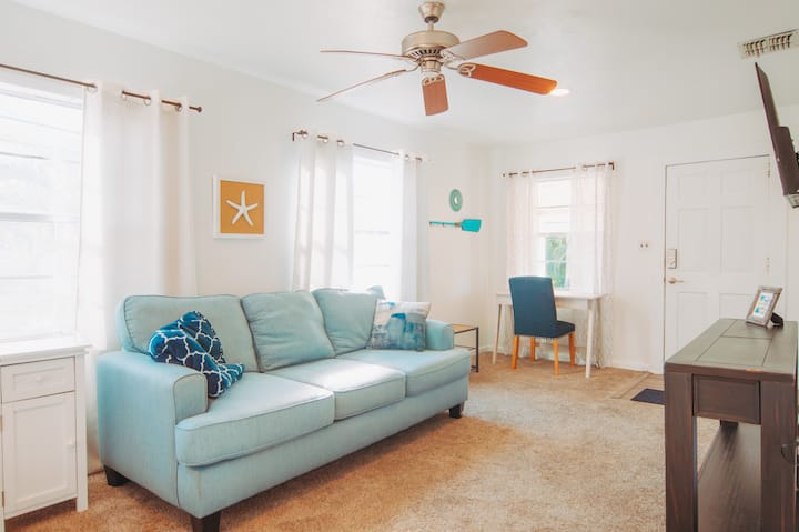 Hidden Oasis #2 By The Beach-construction Discount - Pinellas County, FL