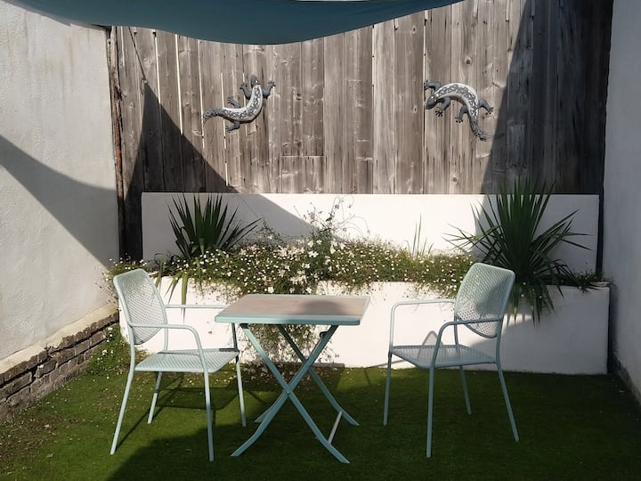 Maison 40m², Jardinet Et Netflix - Troyes