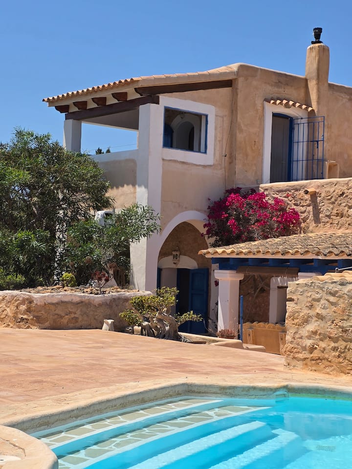 Relax In Tower Studio With Pool - Formentera