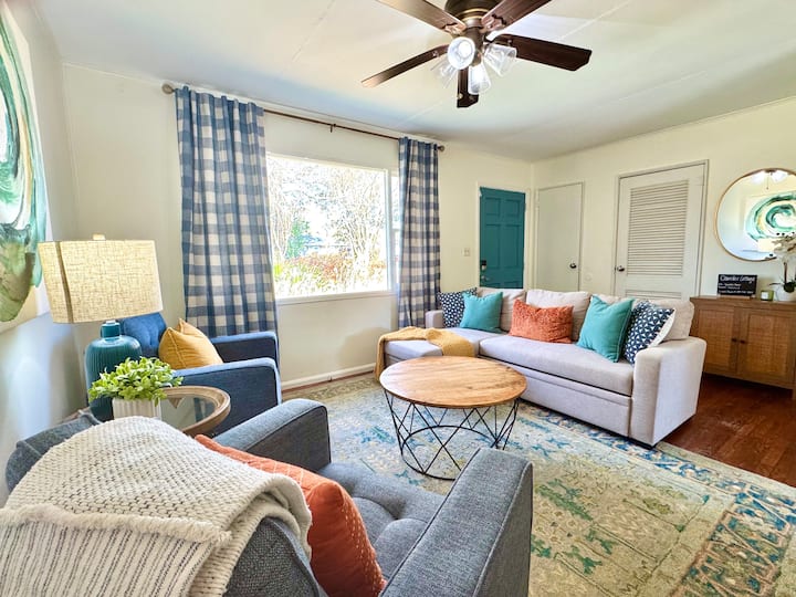 Cozy Cottage, 4 Beds, Sleeps 6, Big Fenced Yard - Valdosta, GA