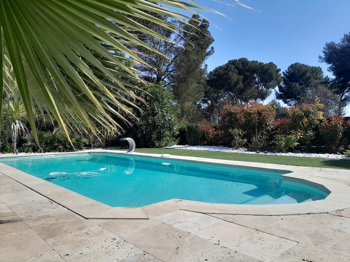 Villa Contemporaine Dans Un éCrin De Verdure - Marseille