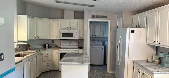 You're Going To Love Private Gym - Lake Weir, FL