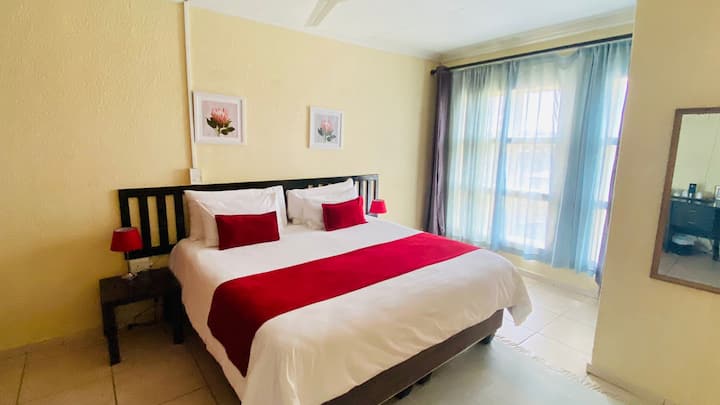 Stylish Escape | Micanolia Guest House - Bushbuckridge