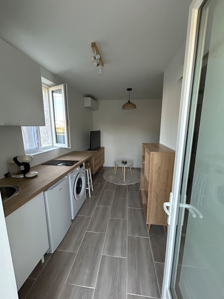 Studio Refait à Neuf Au Cœur Du Village - Aubagne