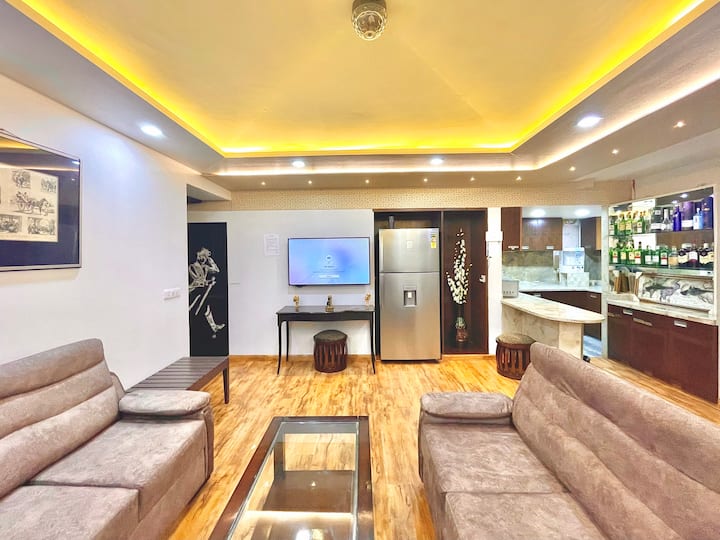 King Suite 2bhk With Parking - Faridabad
