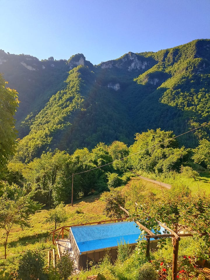 Casa Vacanze: Serenità, Prati Verdi E Cieli Azurri - Italia
