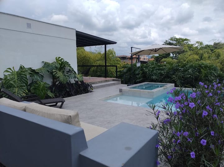 Casa Campestre Con Jacuzzi Y Piscina - Aguabonita - Pereira