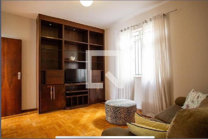 Apartamento Bem Localizado A 10 Minutos Savassi - Belo Horizonte