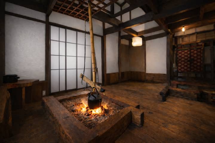囲炉裏のある築100年の一棟貸し古民家で昔の暮らし体験 - Itoshima