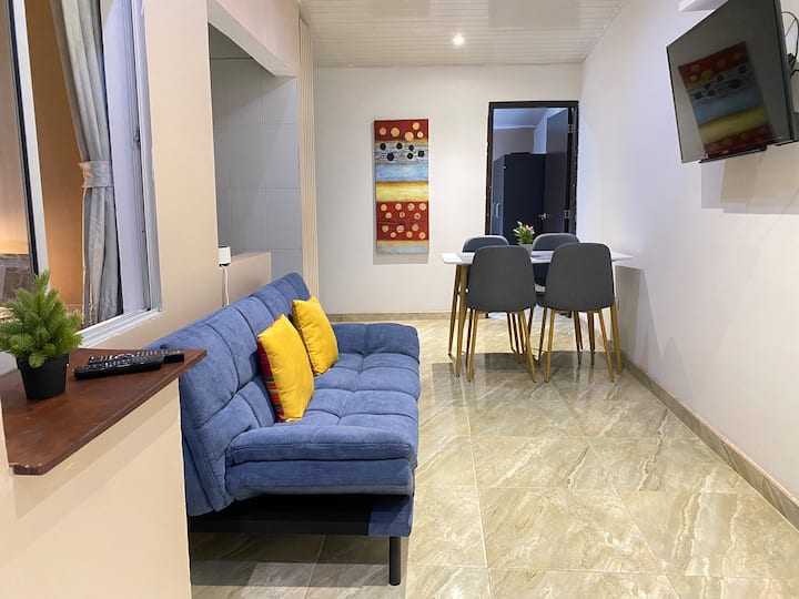 Apto Céntrico • Amplió • Wifi 500 Megas•privado - Colombia