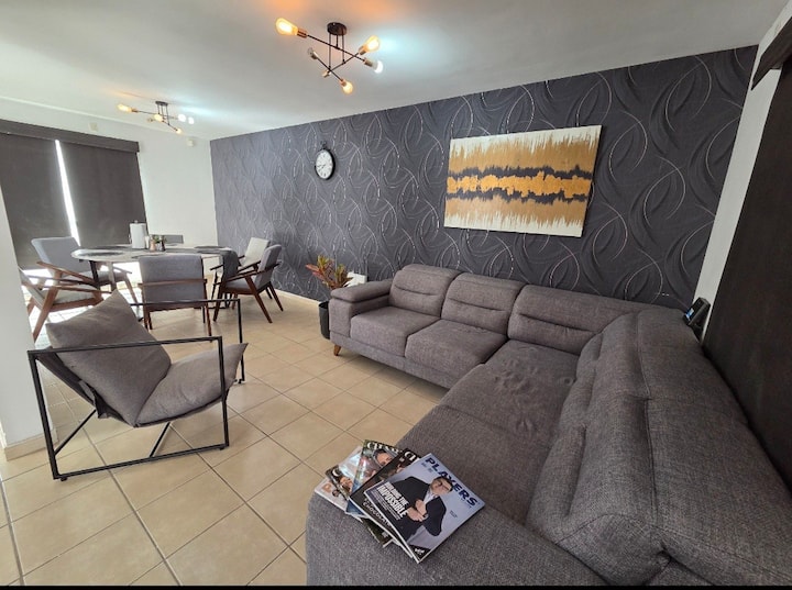 Torreon Casa En Circuito Cerrado (Facturamos) - Torreón