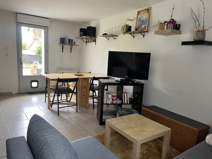 Maison 50m2 + Terrasse Face Gare Proche Centre - Amboise