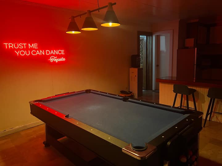 House A 3br W/billiards Hockey Along Commonwealth - Quezon City
