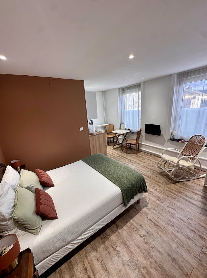 Studio 1 Des Remparts à 5 Mins De Charleville-m - Charleville-Mézières