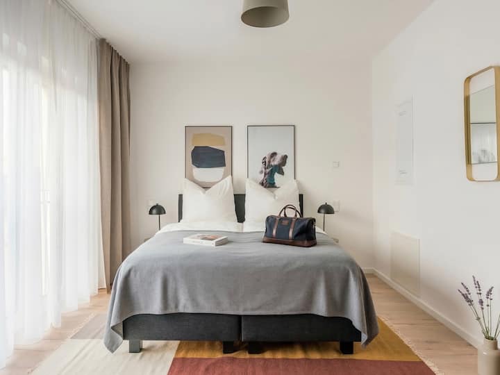 Limehome Frankfurt Gutleutstr. | Suite L - Frankfurt