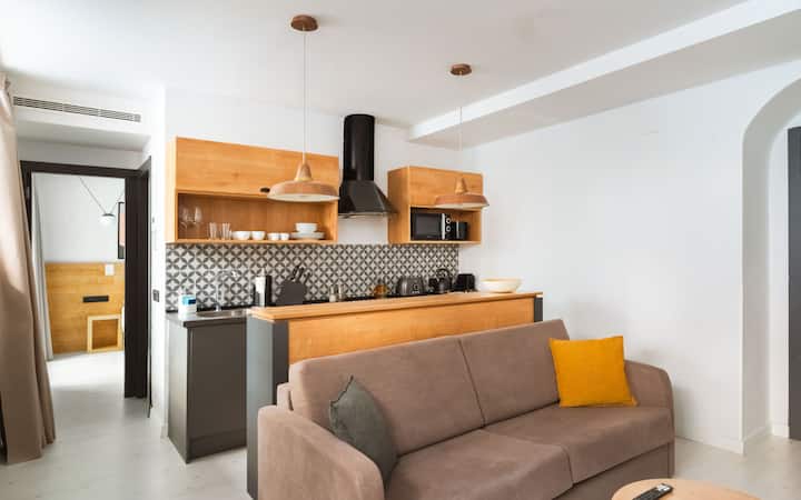 Madrid Malasaña | Souterrain 1-br Apt + Sofa Bed - Madrid