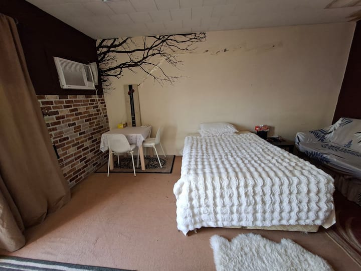 Awesome Room In Down Town Close To Metro - Doha