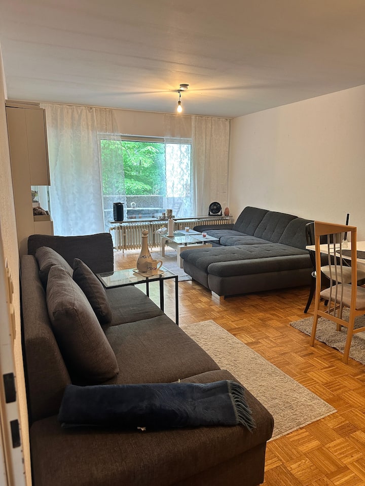 Ruhige Wohnung & Wintergarten Mit Freiem Parkplatz - Leverkusen