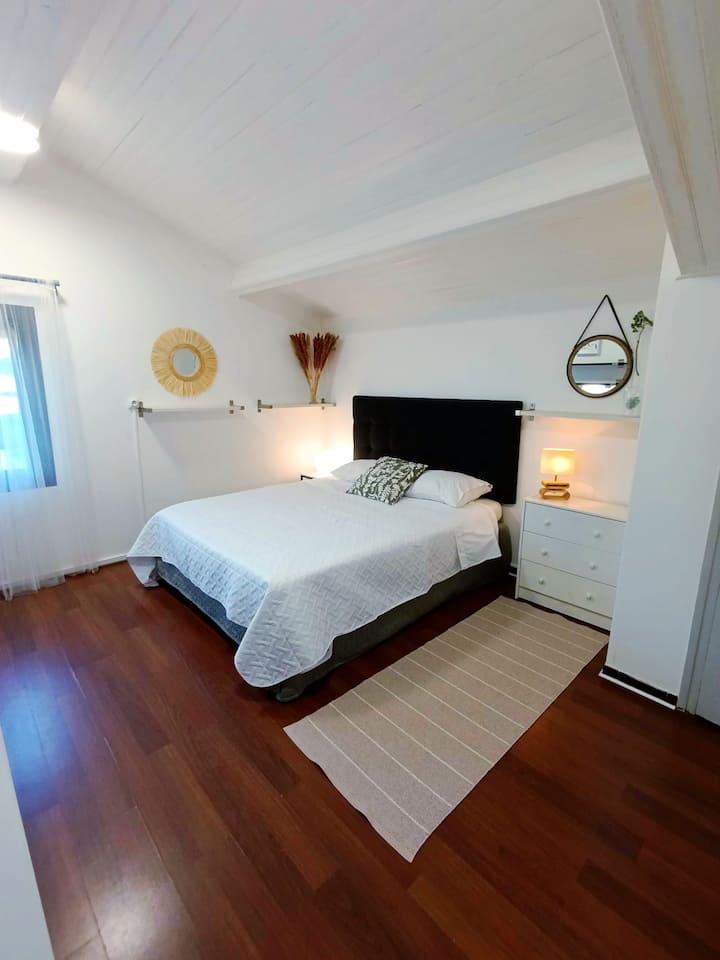 Chambre Climatisée Dans Villa En Coloc Jardin Tram - Montpellier