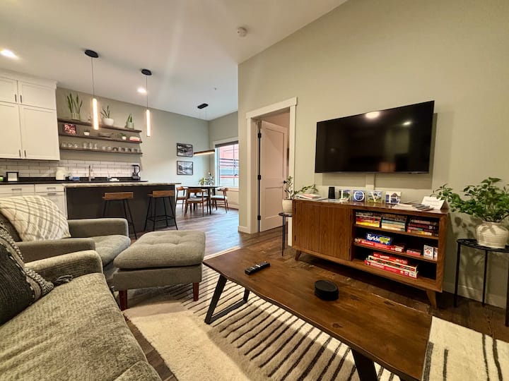 Downtown Whitefish Awaits You At Central Ave Suite - Whitefish, MT