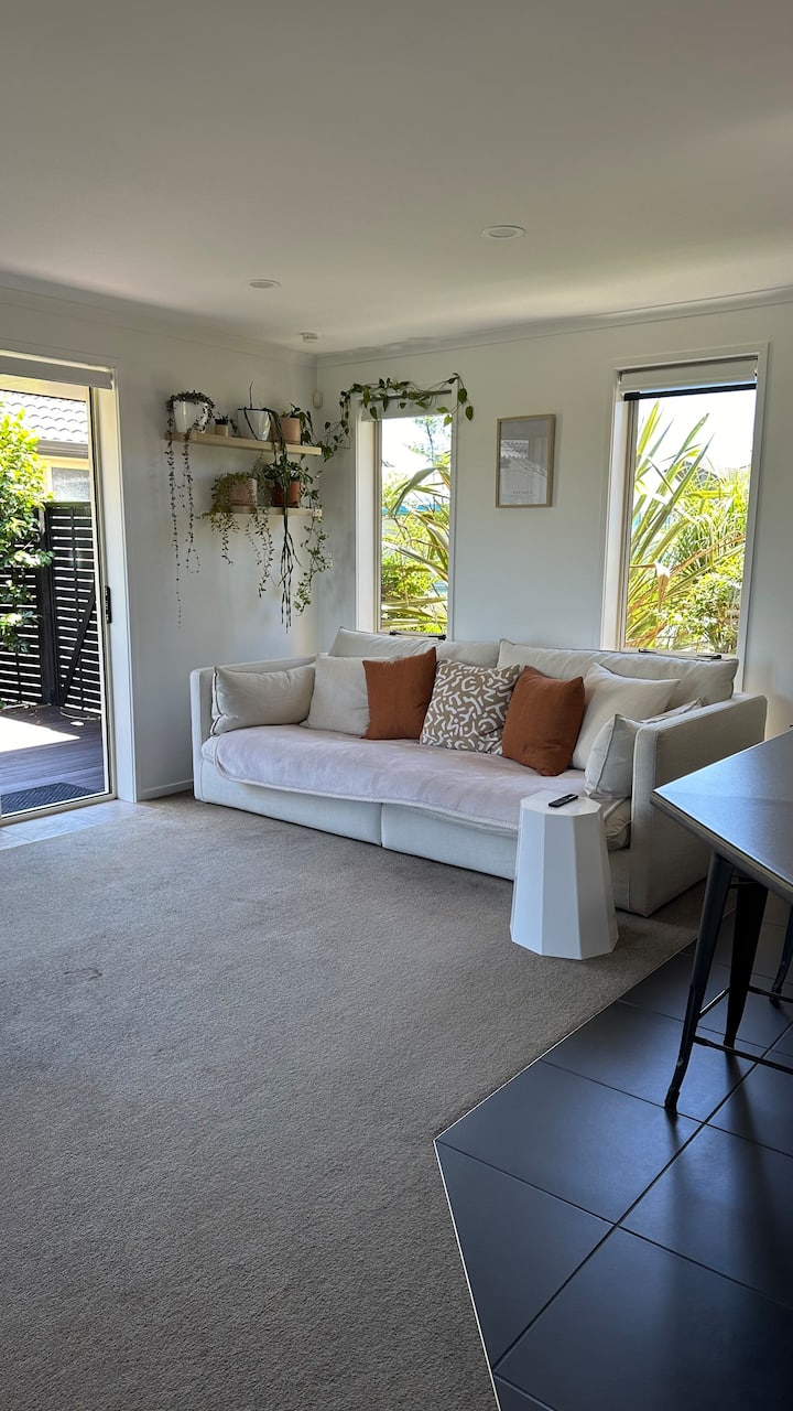 Peaceful Papamoa Beach Home - Papamoa