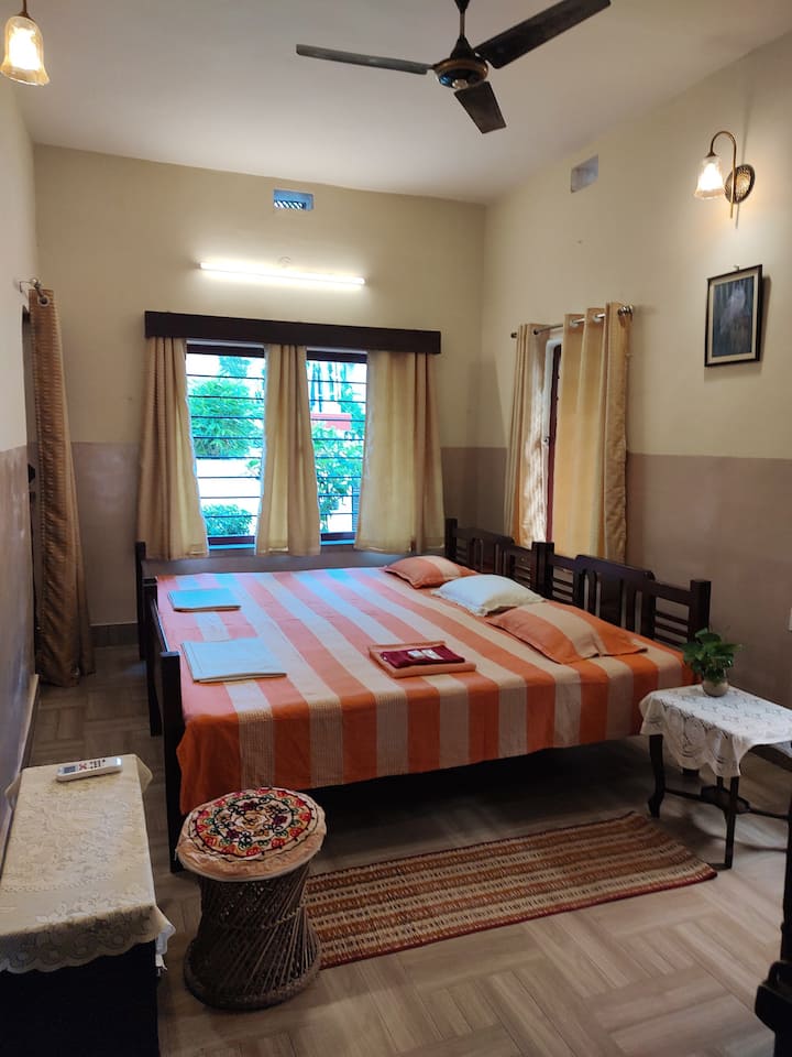 2 Bedroom Home In Jadavpur With Free Parking - Kolkata