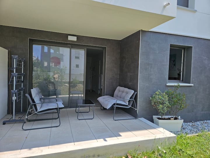 Bel Appt Neuf Moderne Terrasse Commerces Plages - ibis budget Biarritz Anglet