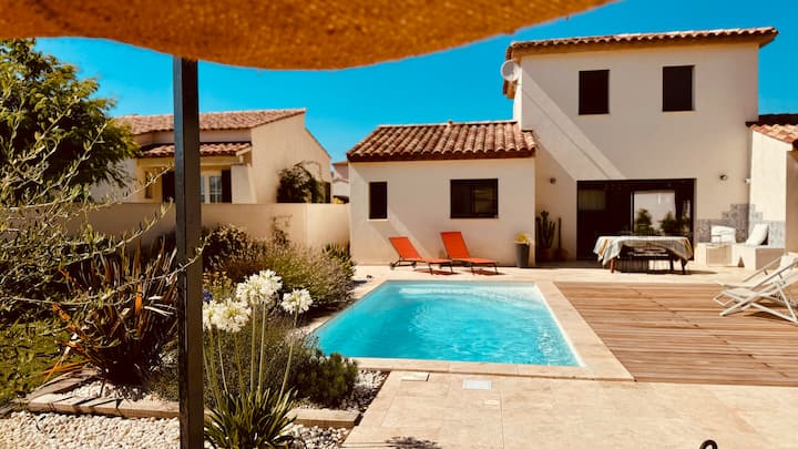 Villa Climatisée - 2 Chambres - Piscine - Calme - Pourrières